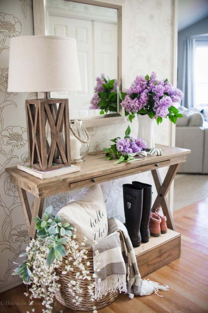 37 Beautiful Entry Table Ideas for a Warm Welcome