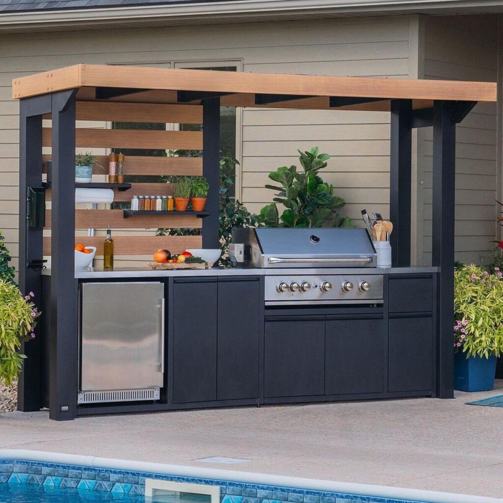 17 Stylish Outdoor Kitchen Designs for Patio Dining