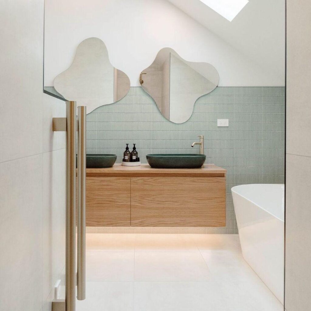 15 Trendy Blob Mirror Ideas for Stylish Homes