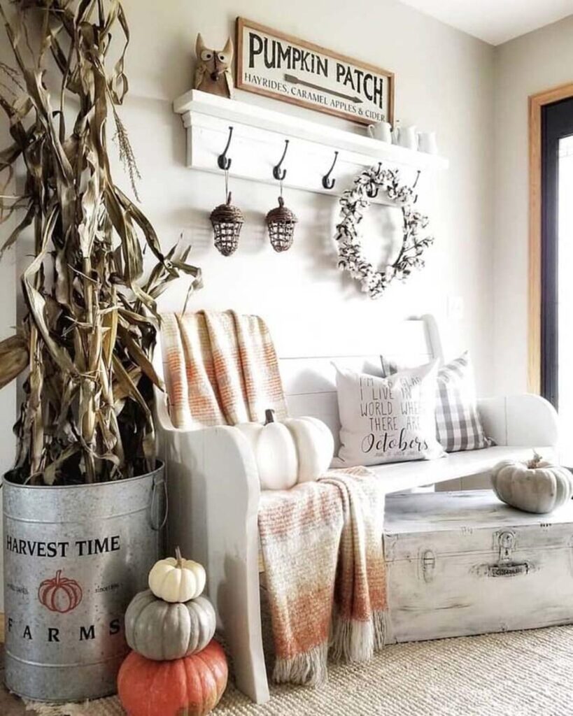59 Farmhouse Fall Decors for a Cozy & Charming Home