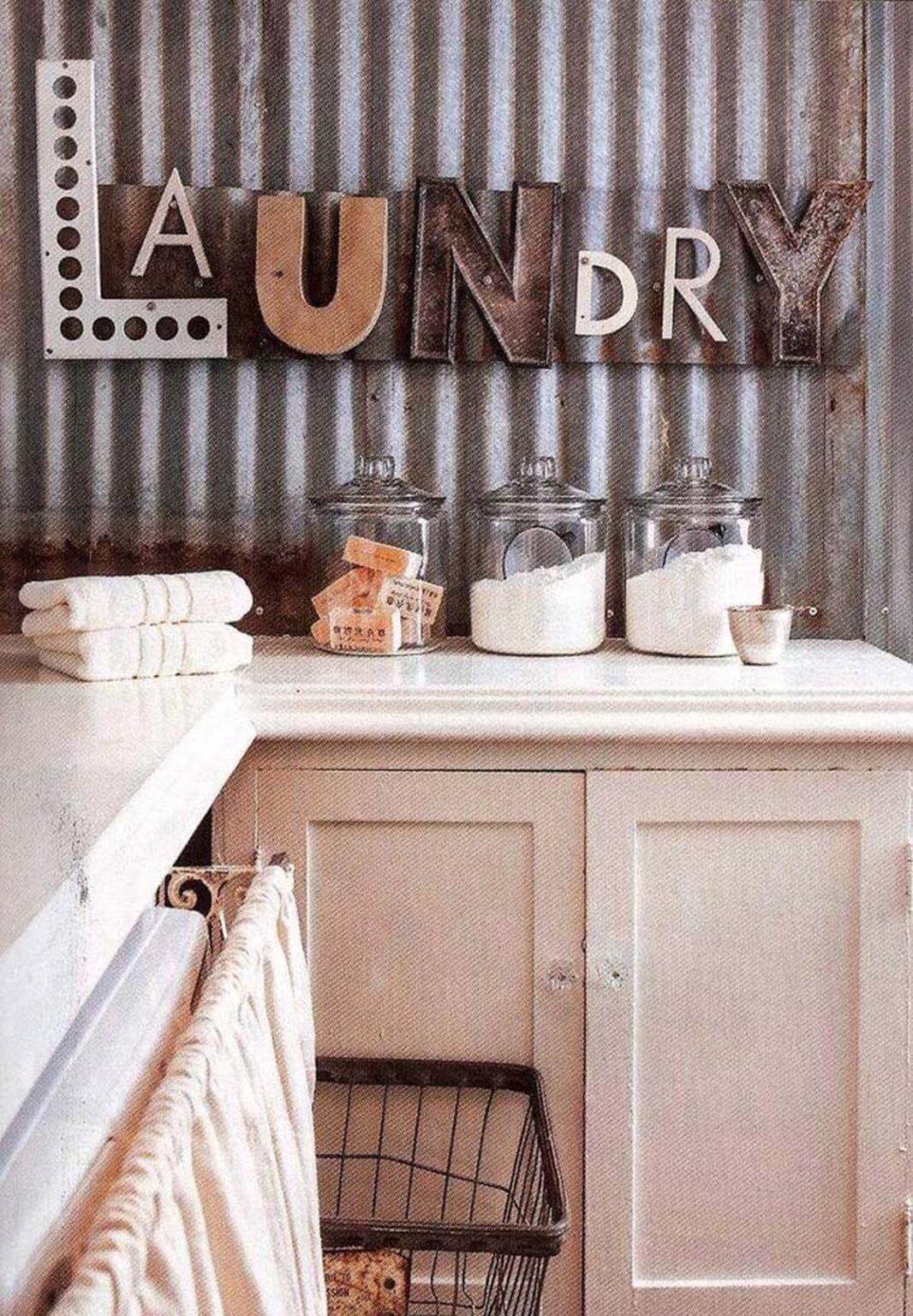 49 Best Vintage Laundry Room Ideas for a Charming Space