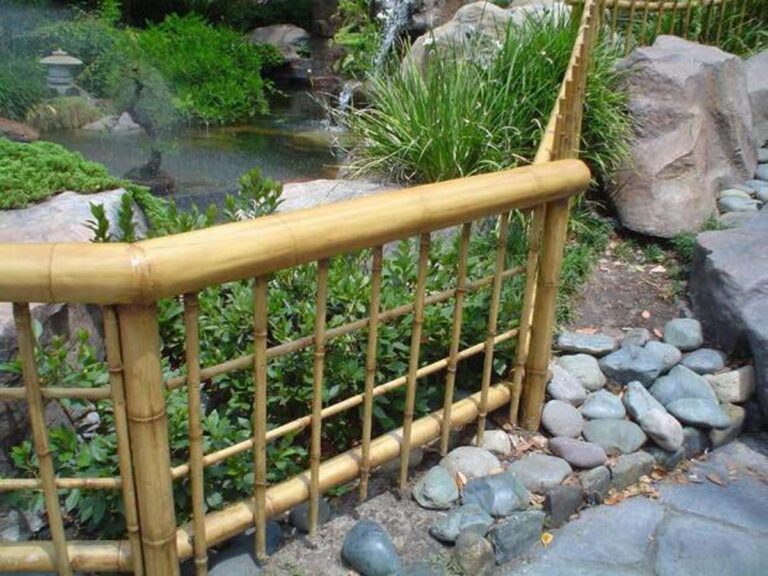 37 Beautiful Bamboo Fence Designs to Transform Your Outdoor Space