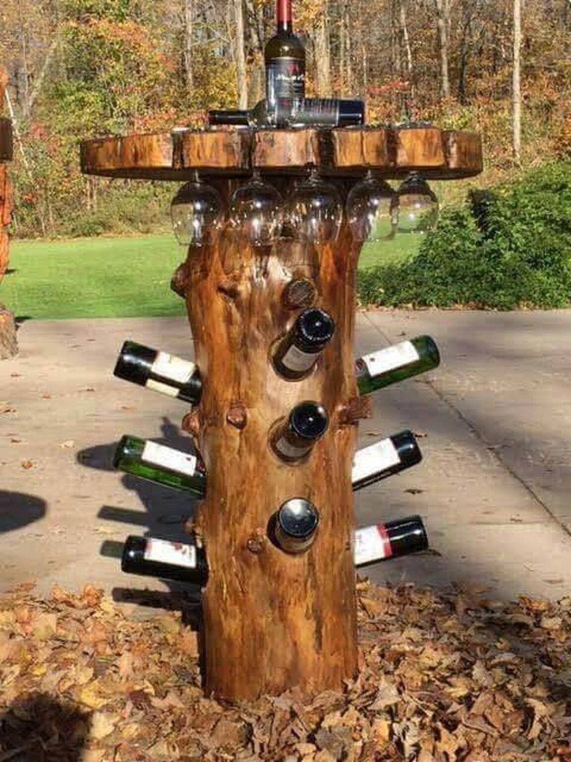 26 Fun DIY Wood Log Projects for Your Garden
