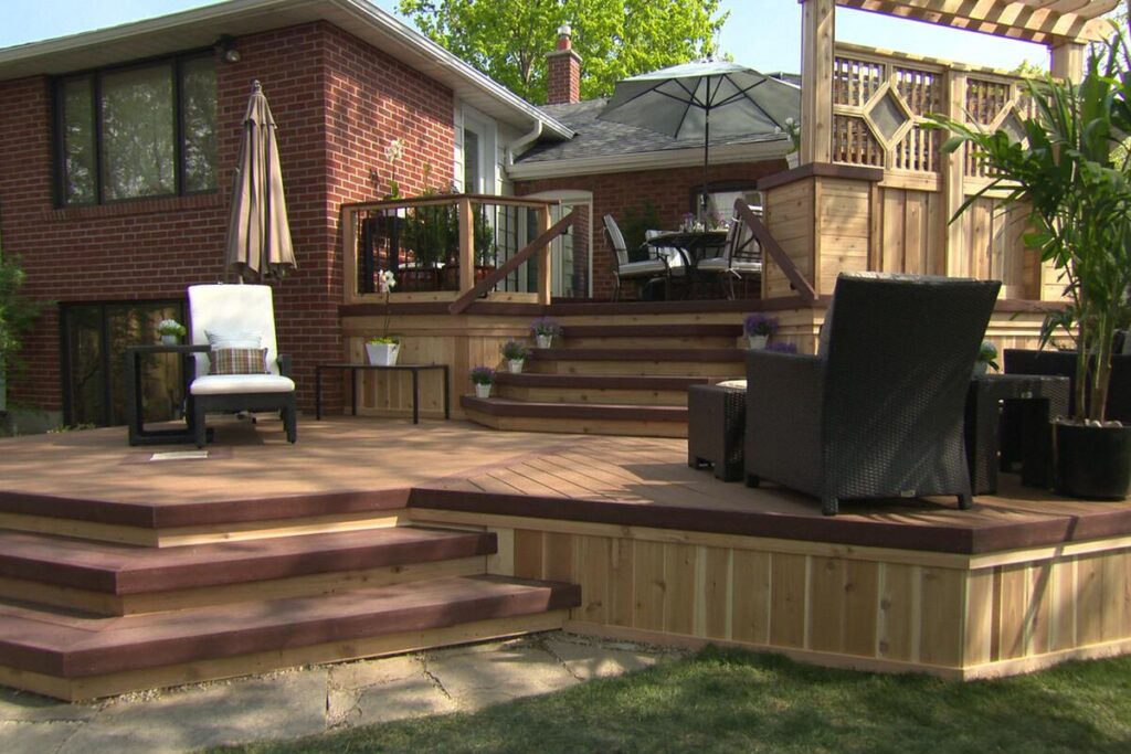 13 Modern Two-Level Deck Designs to Inspire