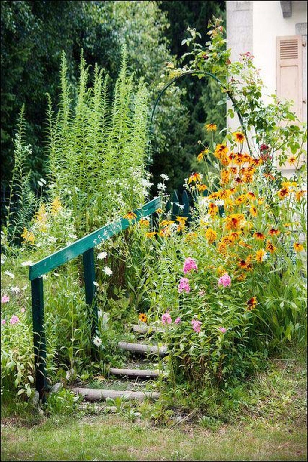 36 Sunflower Garden Ideas for Joyful Spaces