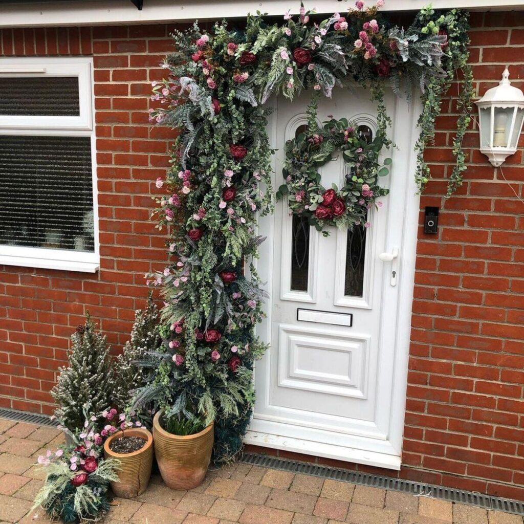 15 Festive Spring Door Decorations for a Stylish Entrance