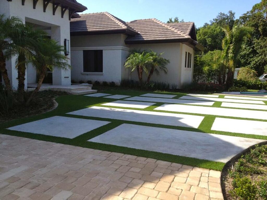22 Stunning Artificial Grass and Paving Designs