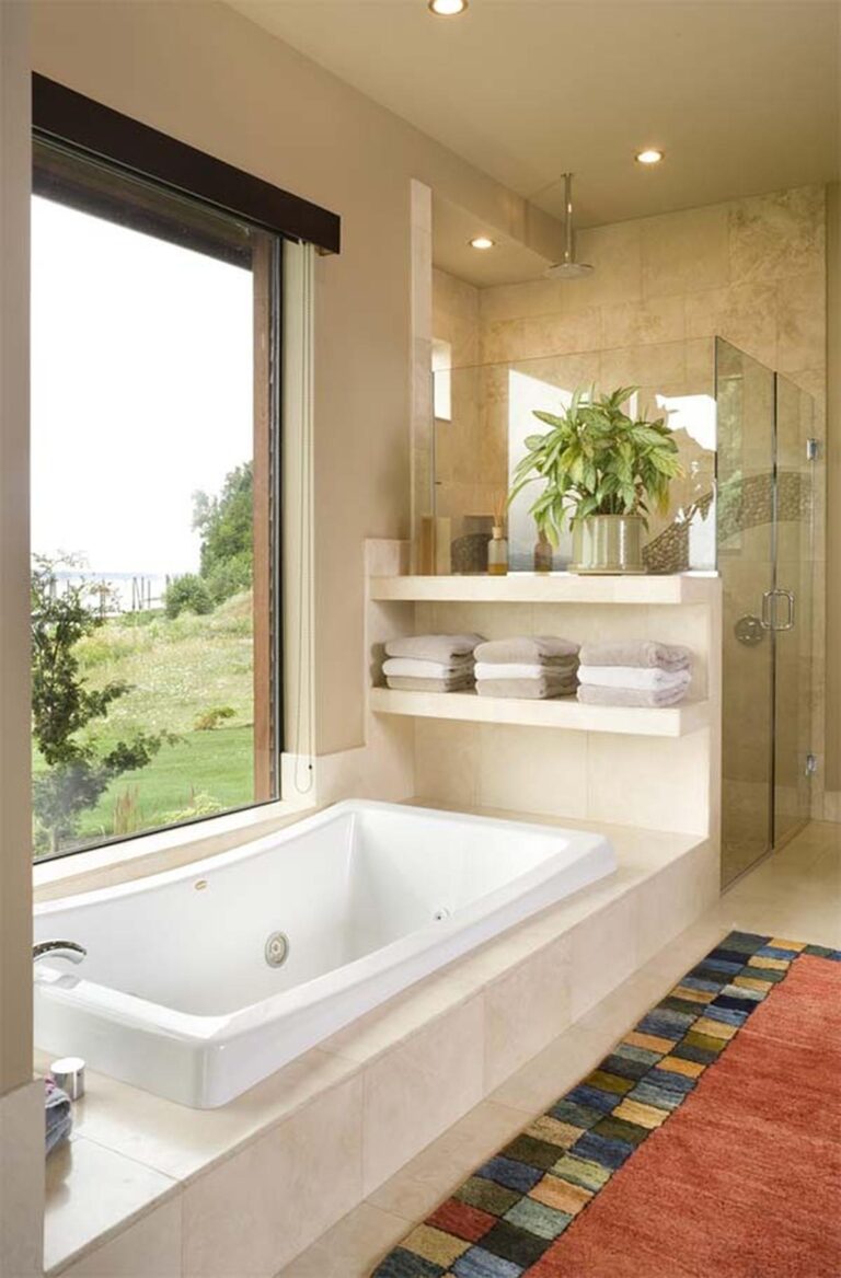 17 Amazing Tub Ideas for Your Bathroom Remodel