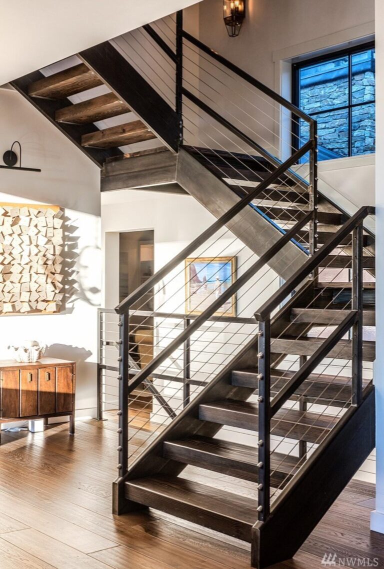 25 Farmhouse Stair Railing Ideas to Beautify Your Home