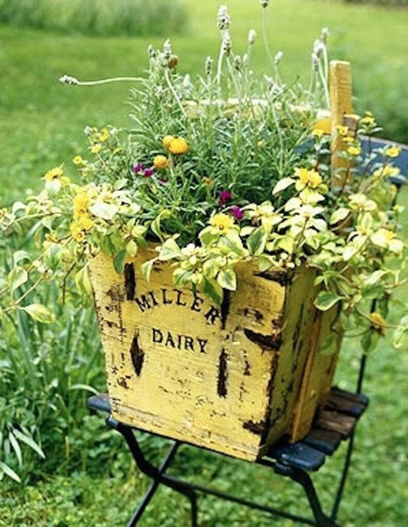 20 Vintage-Inspired Garden Planters You'll Love