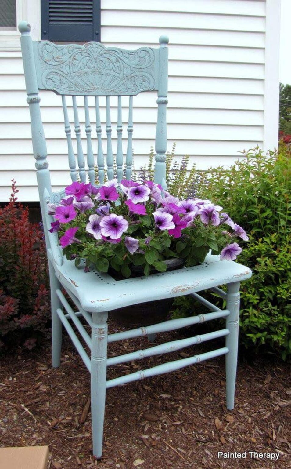 26 Simple Upcycled Garden Projects Anyone Can Tackle