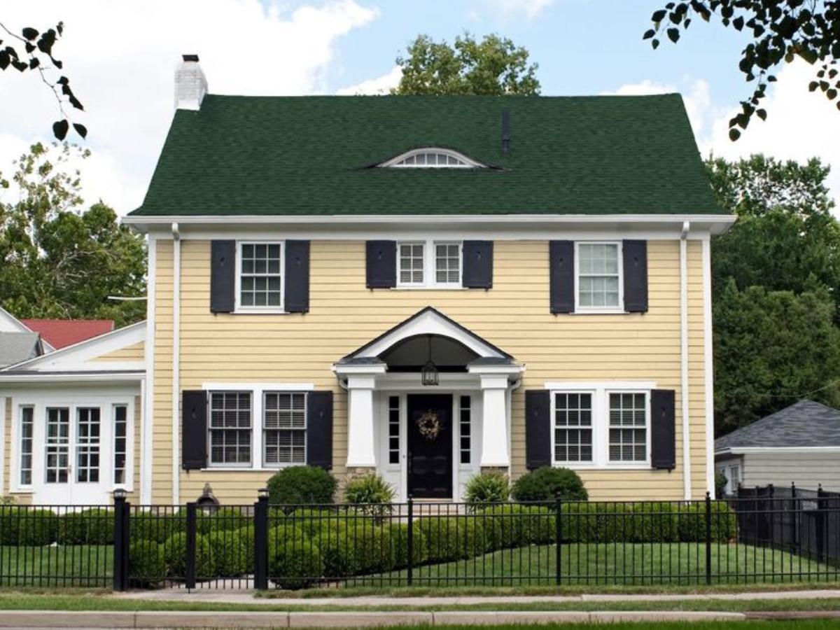 13 Eye-Catching Green Exterior Colors for Your Home