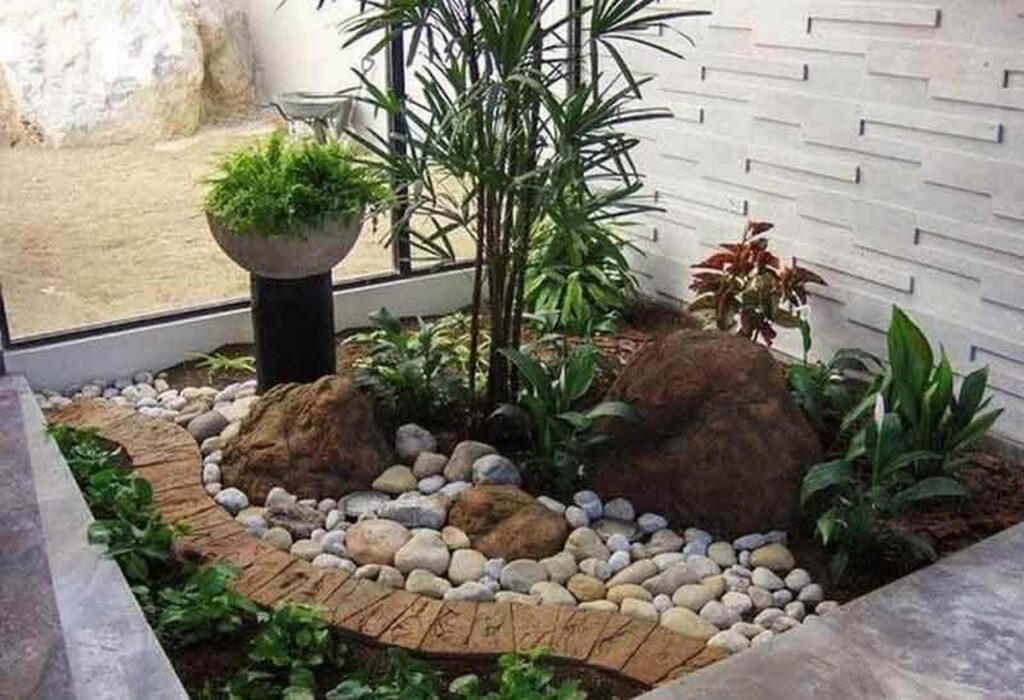 20 Easy Small Rock Garden Designs for Low Maintenance