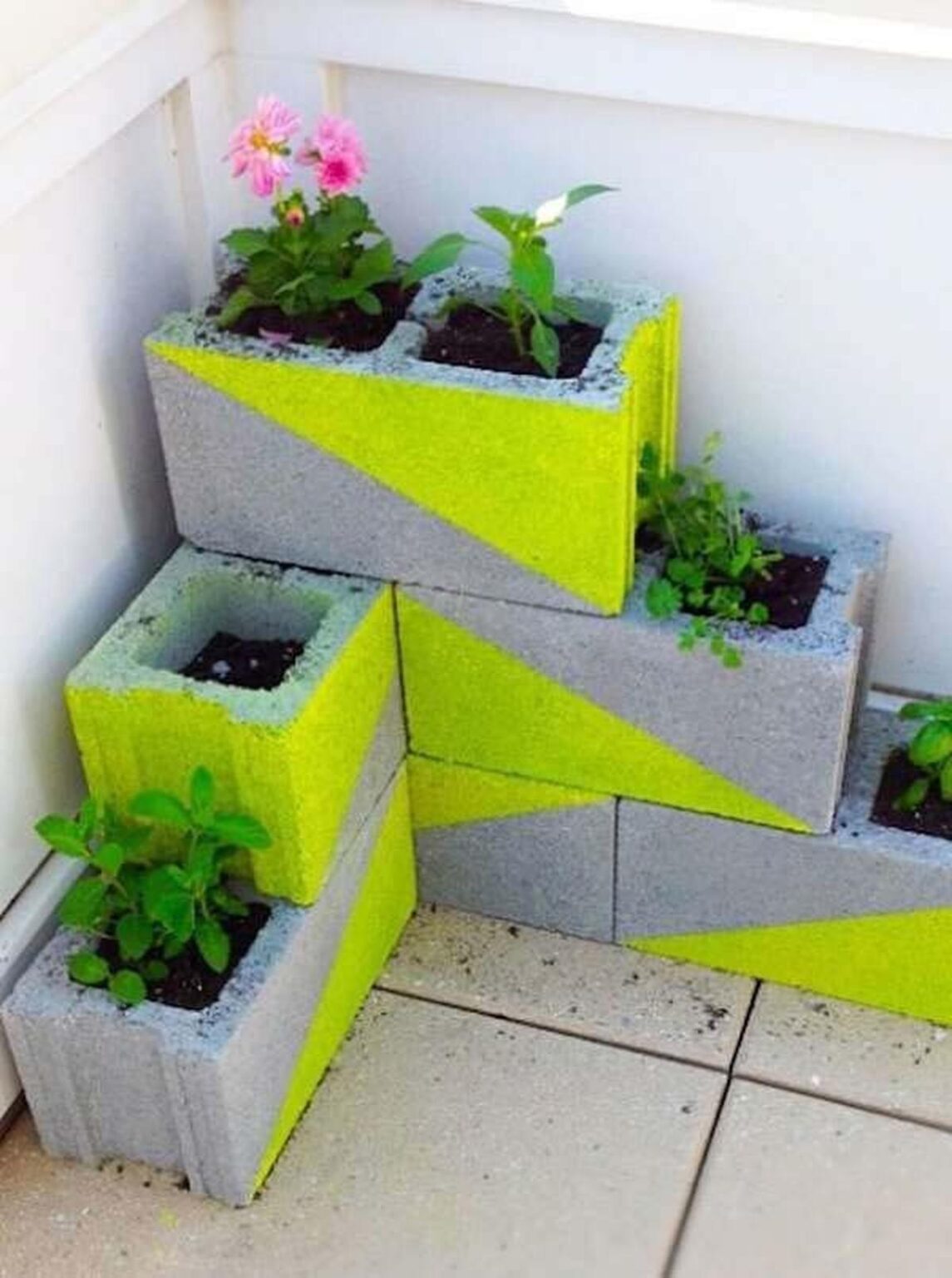 24 Creative Painted Cinder Block Ideas for a Colorful Home