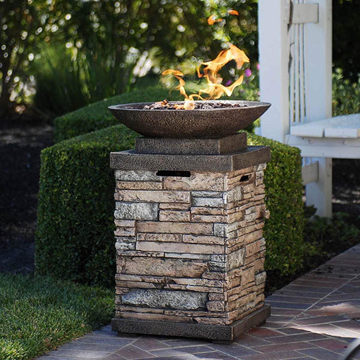 10 Top Gas Fire Pits for a Cozy Deck