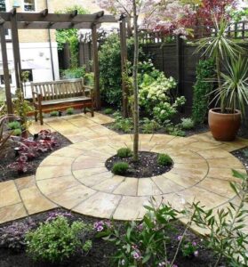 20 Best Round Garden Ideas for a Serene Outdoor Space