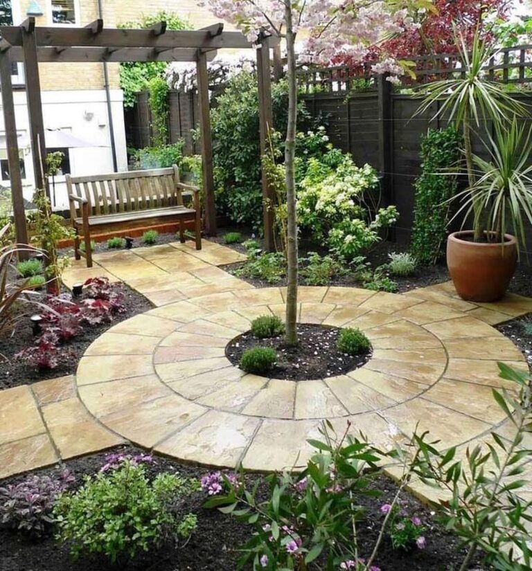 20 Best Round Garden Ideas for a Serene Outdoor Space
