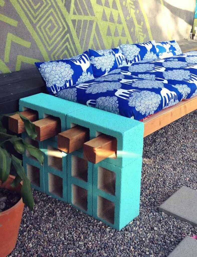 28 Best Cinder Block Bench Ideas for Garden Seating