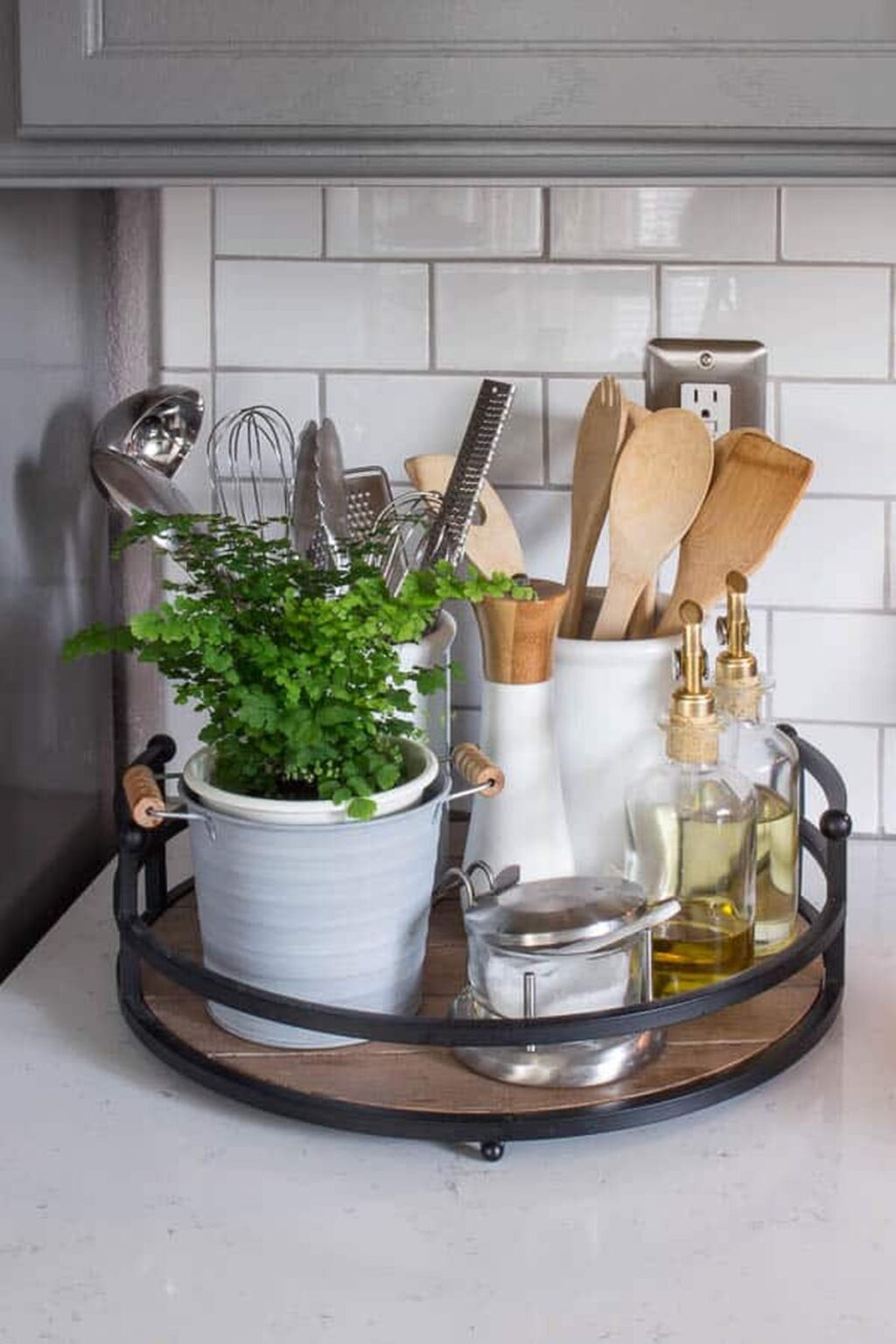 25 Brilliant Ways to Declutter Your Kitchen Countertop
