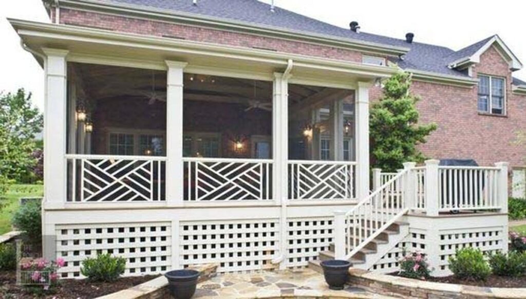 22 Under Deck Lattice Ideas to Maximize Outdoor Space