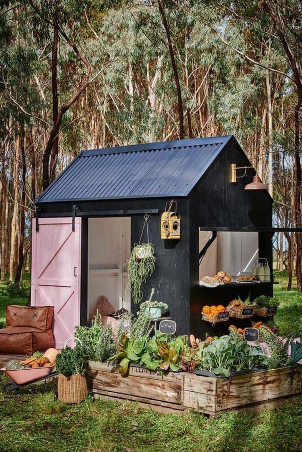 21 Best Small Backyard House Ideas for Fun and Relaxation