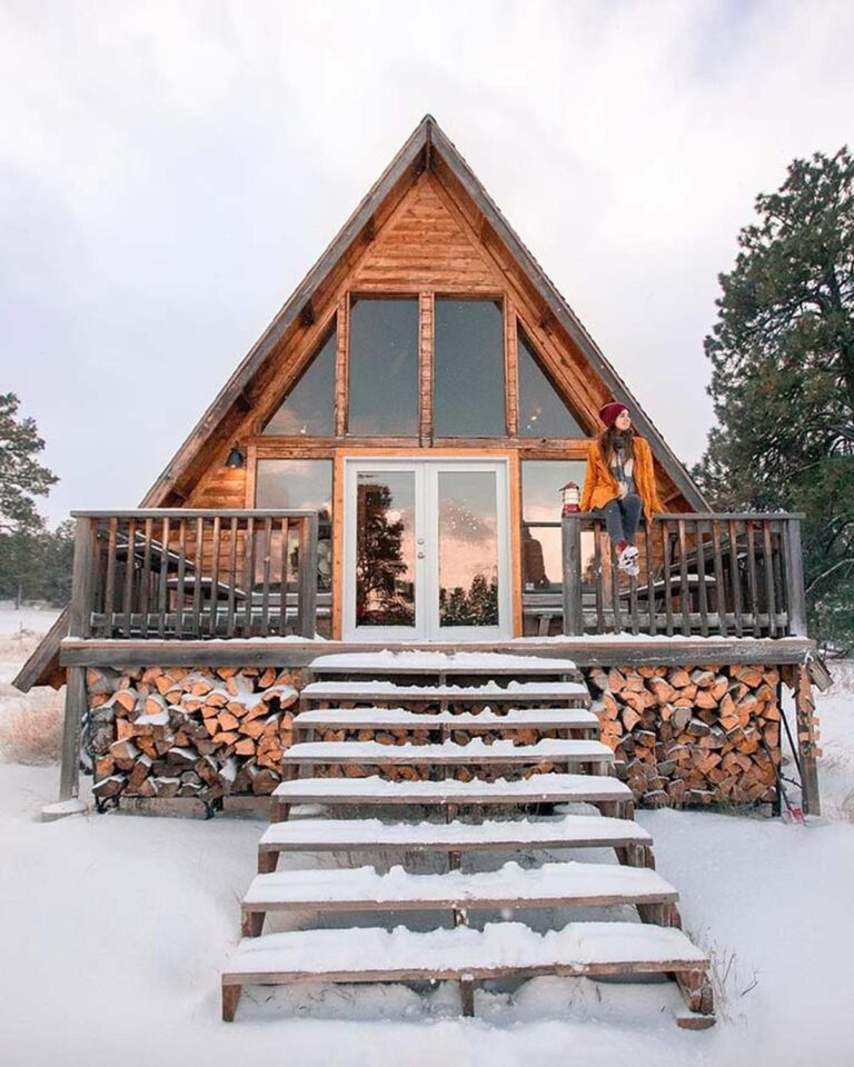 25 Charming Tiny Cabins Perfect for a Quiet Retreat