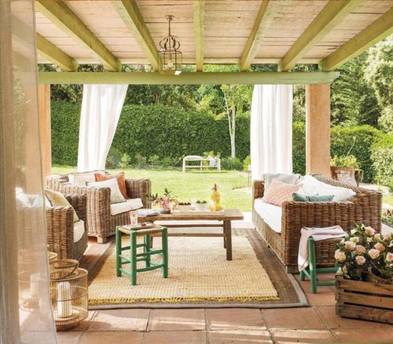29 Creative Rustic Patio Ideas to Make Your Backyard a Cozy Heaven