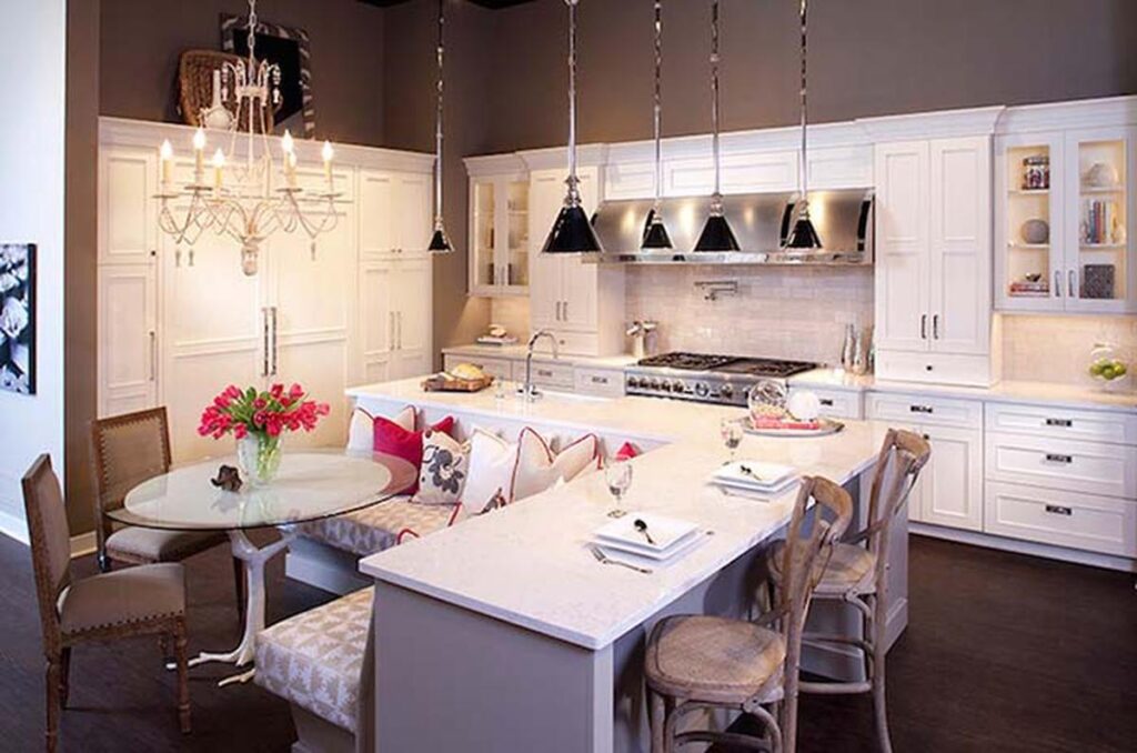 18 Stylish Kitchen Islands with Built-In Seating Solutions