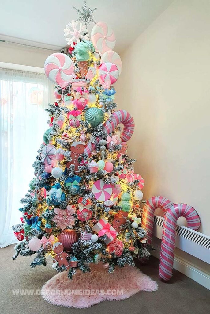 17 Chic Christmas Trees Trending This Winter