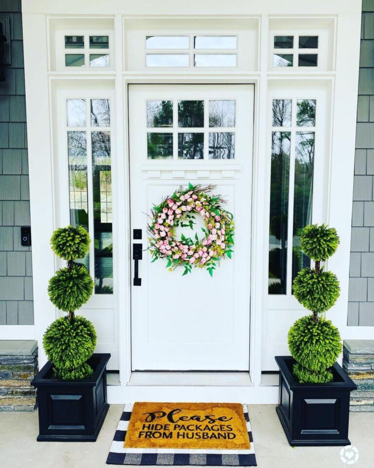 18 Colorful Spring Porch Decor Ideas for a Bright and Inviting Entrance