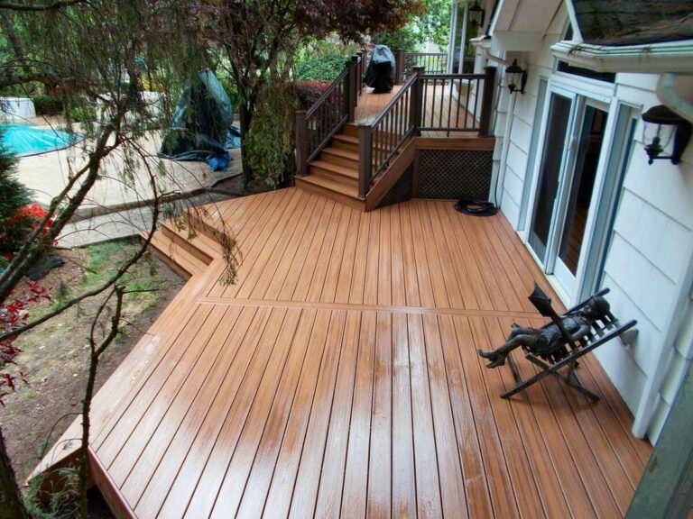 13 Modern Two-Level Deck Designs to Inspire