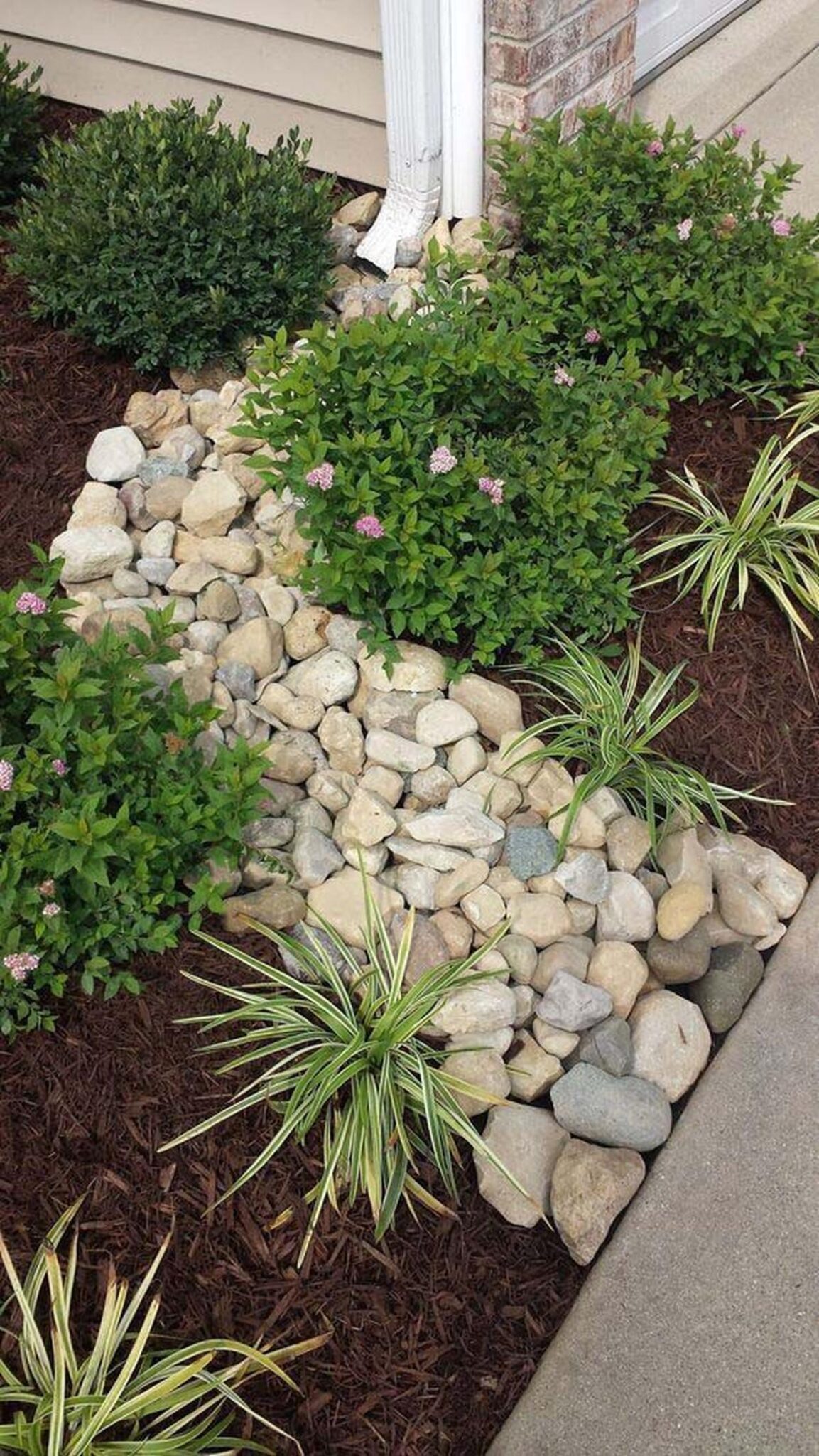 29 Rock-Based Downspout Ideas to Transform Outdoors