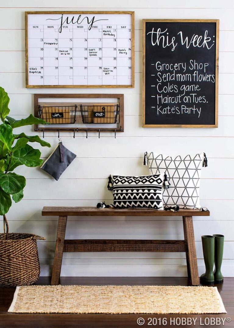 27 Best Shiplap Decor Ideas for a Rustic Home