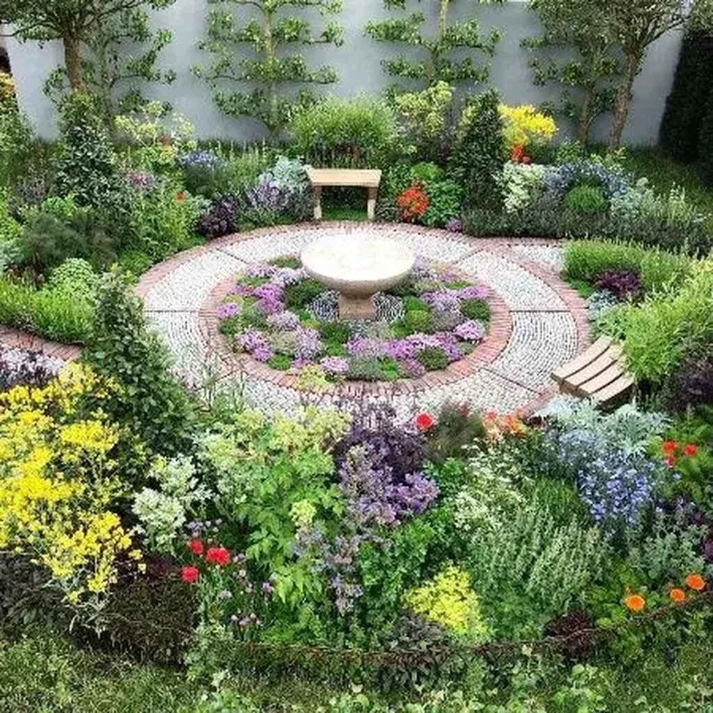20 Best Round Garden Ideas for a Serene Outdoor Space