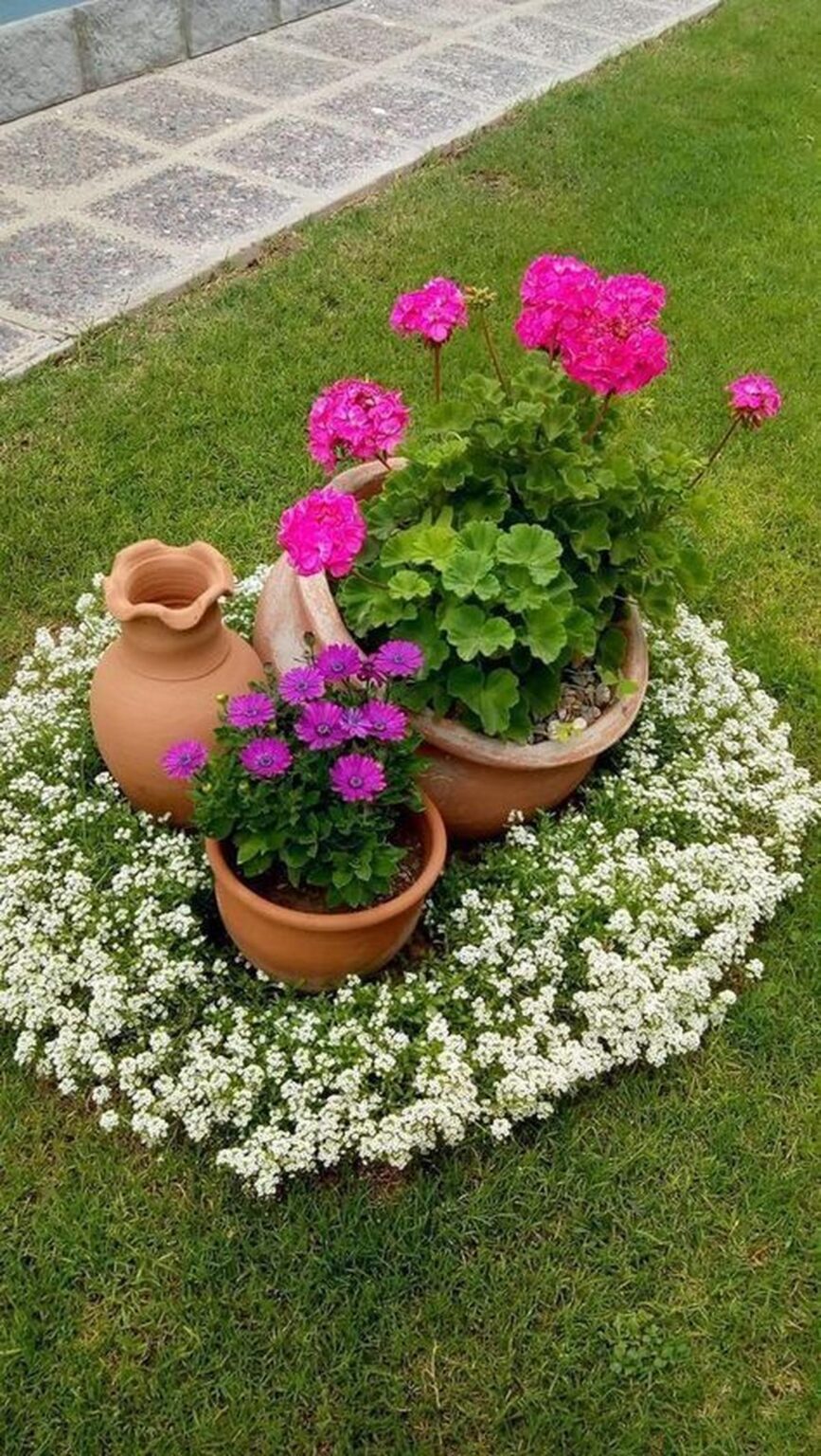 33 Inspiring Garden Islands for a Beautiful Yard Design