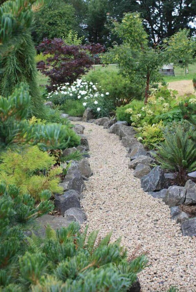 20 Stunning Rock Projects to Transform Small Gardens