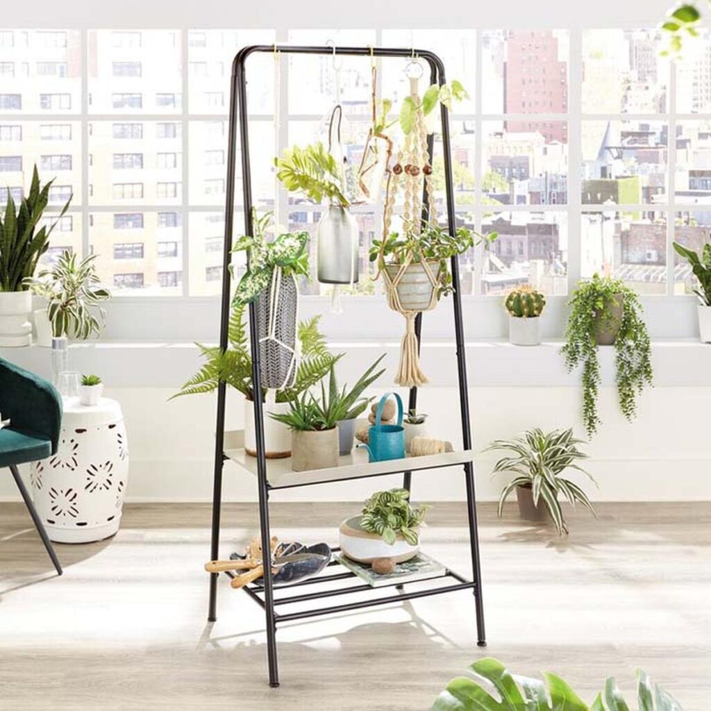 23 Creative Indoor Ladder Planters for Stylish Greenery