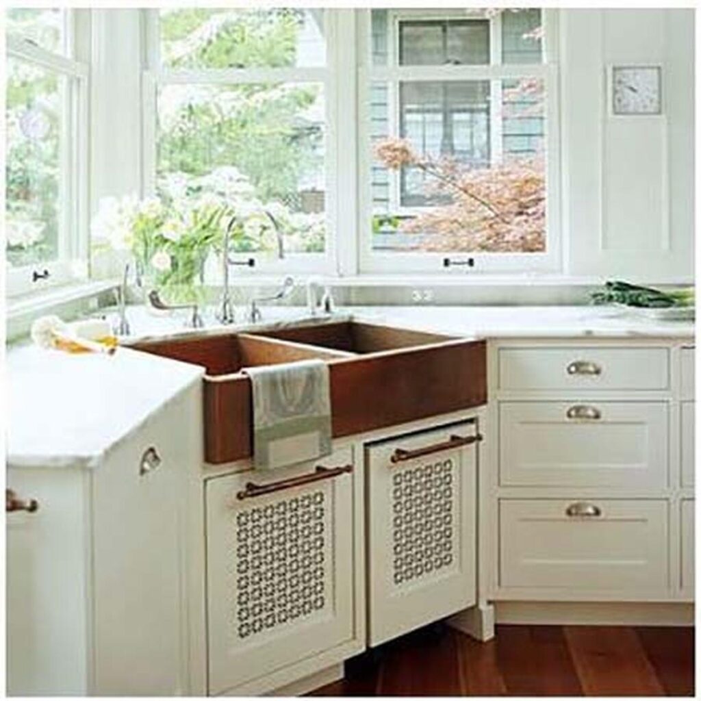 20 Top Corner Kitchen Sink Solutions to Maximize Space