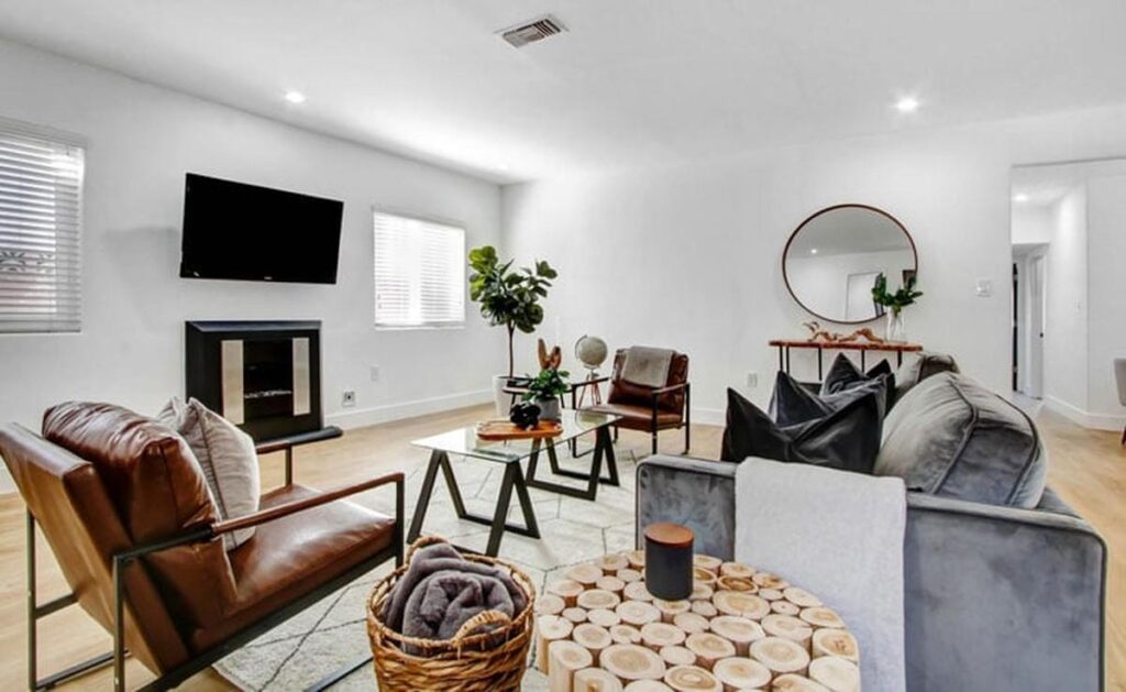 57 Masculine Living Room Ideas for a Strong and Stylish Space