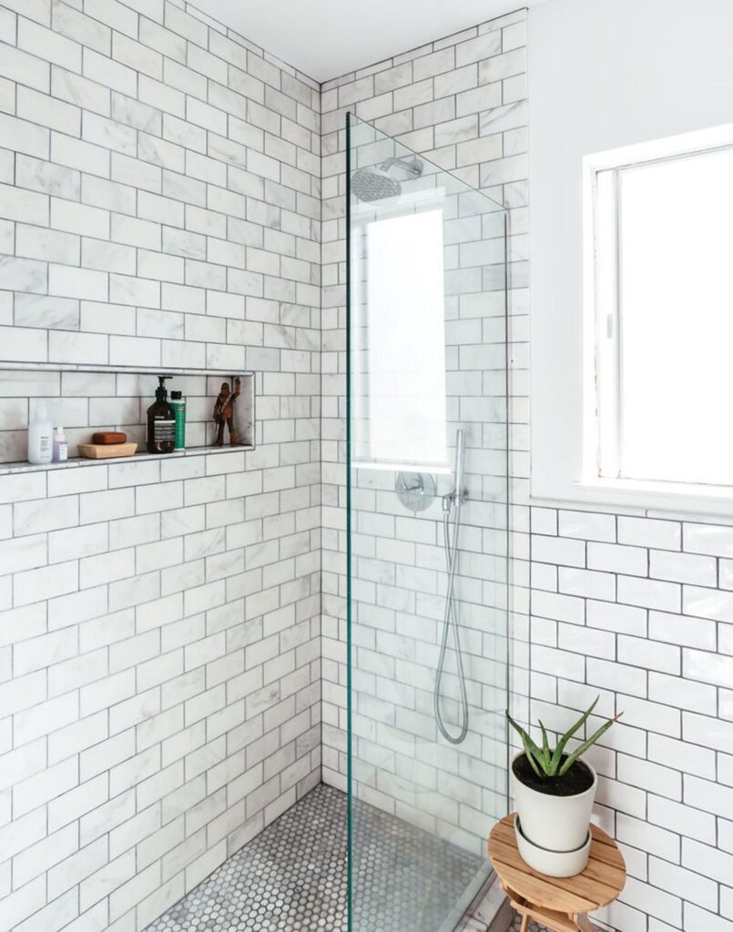 61 Beautiful Shower Tile Inspirations for a Stylish Update
