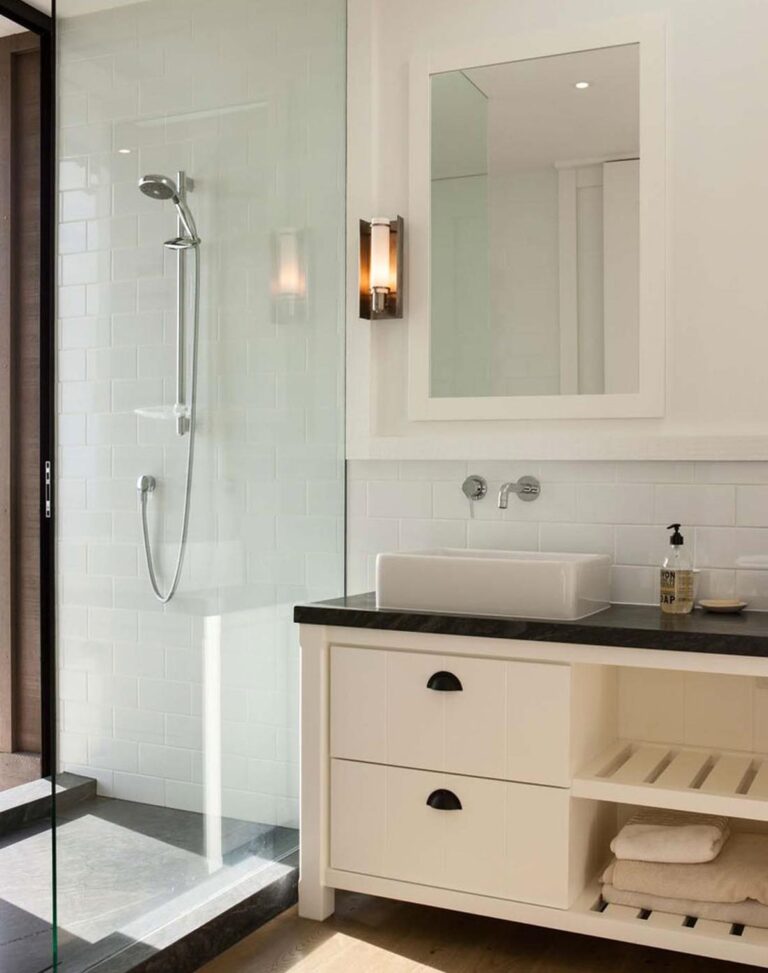 53 Best Masculine Men's Bathroom Ideas for Ultimate Relaxation