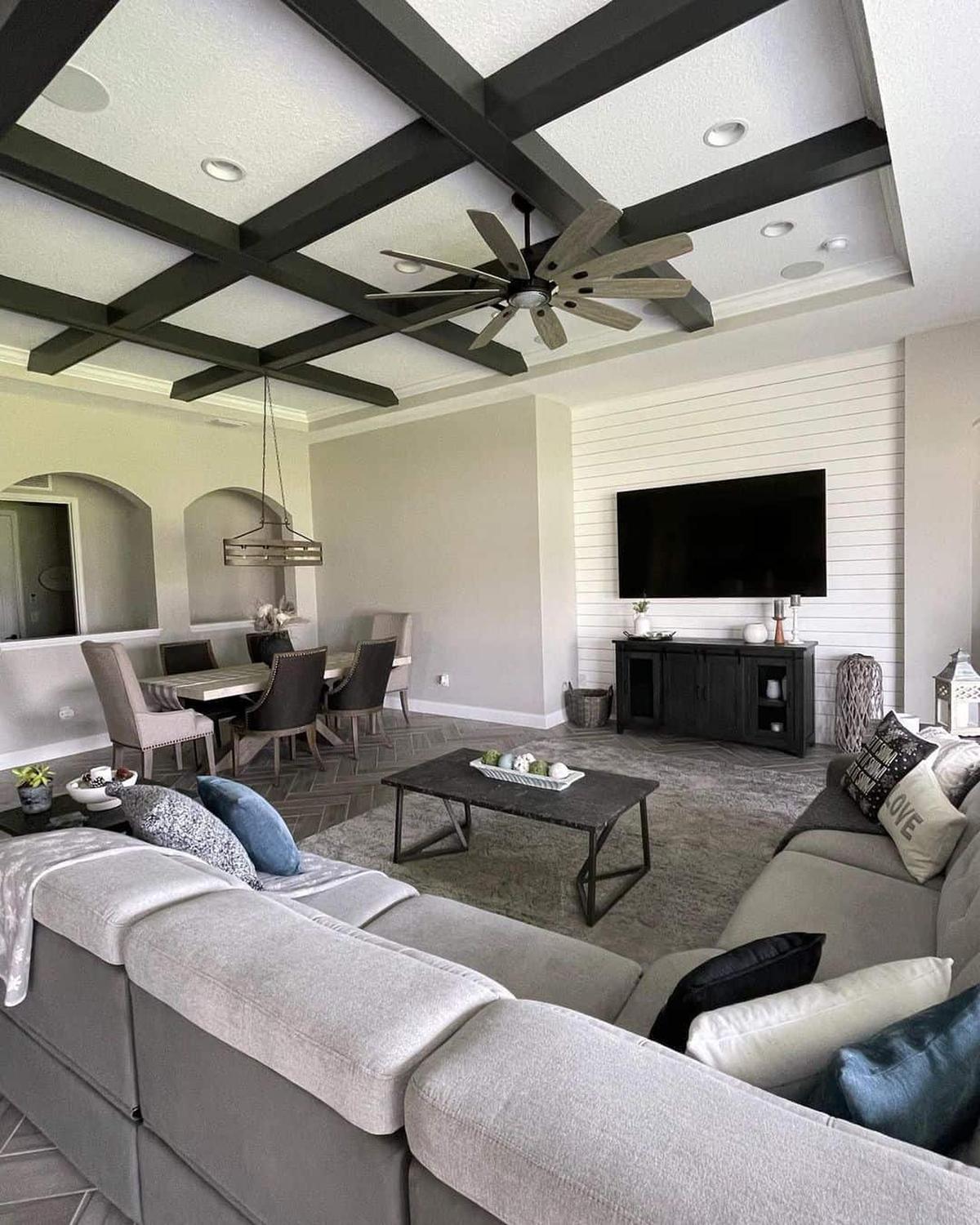 13 Elegant Coffered Ceiling Designs to Elevate Your Living Room ...