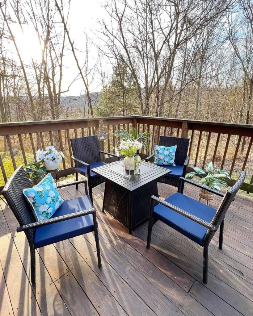 18 Inviting Small Deck Ideas to Help You Build a Dream Outdoor Escape ...