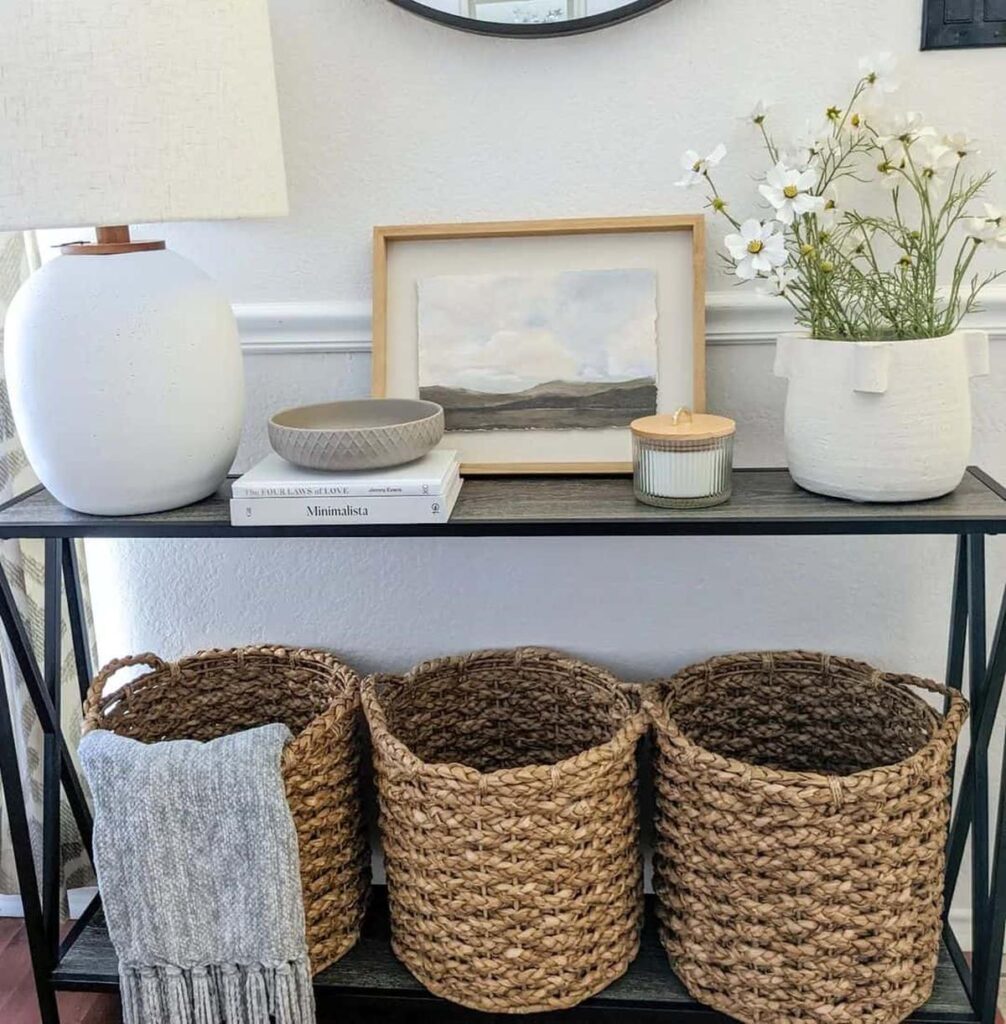 25 Trendy Console Table Styling Tips for a Sleek and Modern Upgrade ...