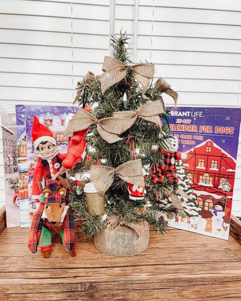 28 Christmas Tree Bow Ideas to Elevate Your Tree -Architectural Foundation