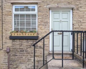 24 Concrete Front Steps Design Ideas to Elevate Your Entrance ...