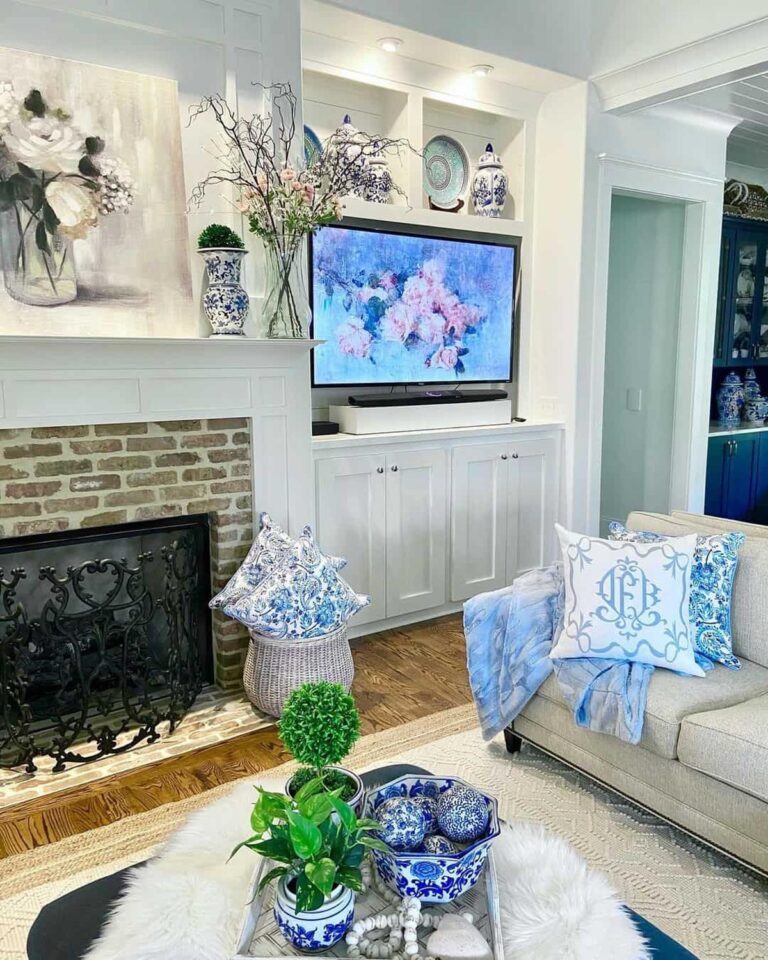 16 Amazing Built-in Entertainment Centers for Family Fun -Architectural ...