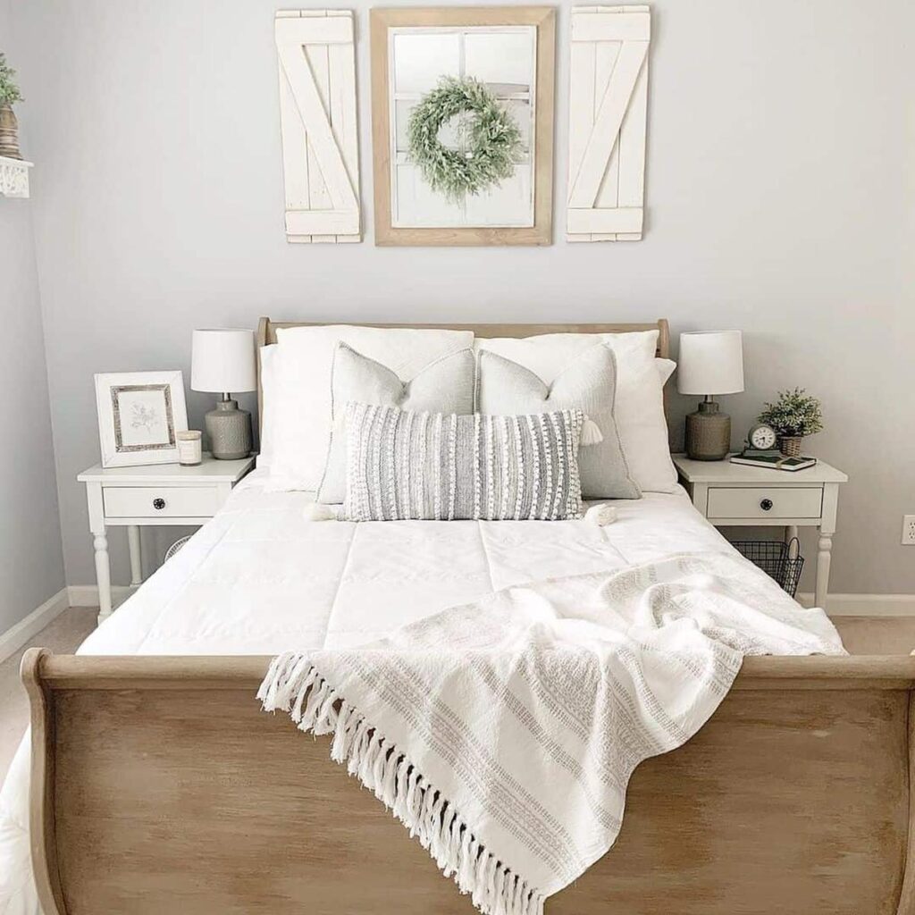 28 Creative White Wall Decor Ideas to Brighten Your Space ...