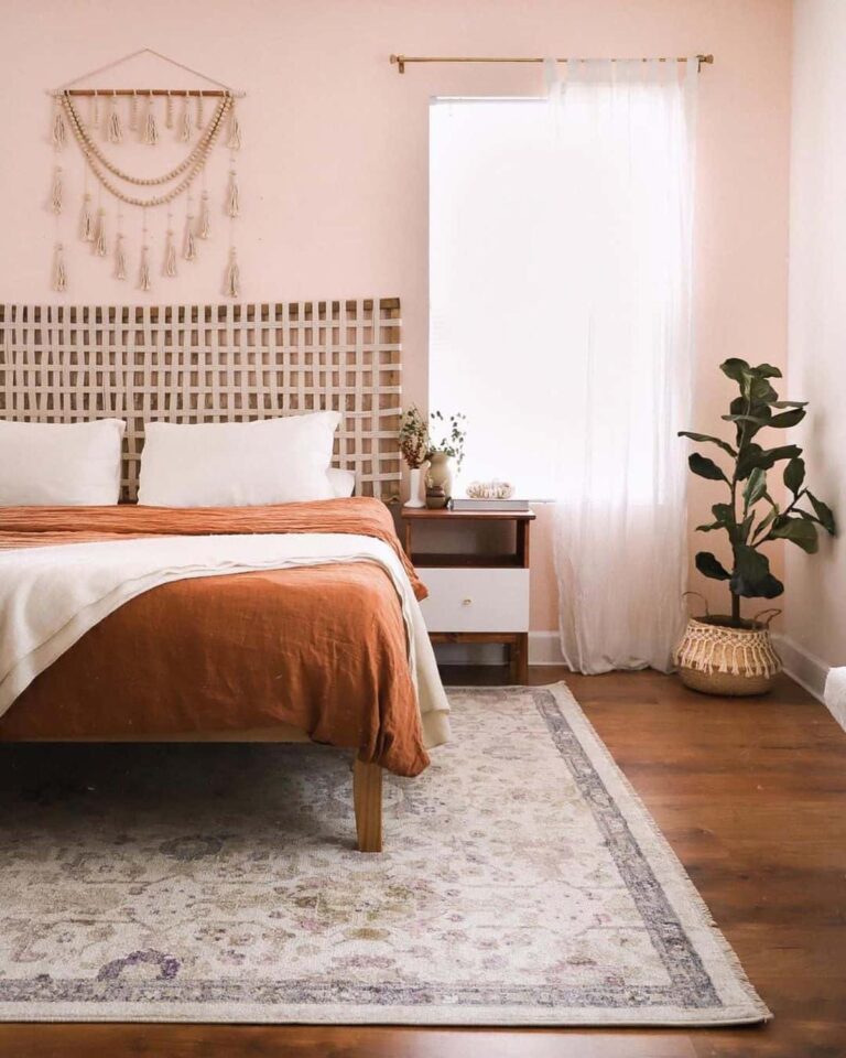 21 Pink Wall Designs to Add Warmth, Sophistication, and a Youthful Vibe ...