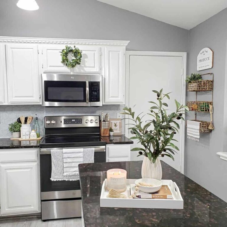22 Over-the-Range Microwave Cabinet Ideas for a Sleek Kitchen ...